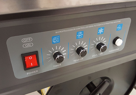 Cisco-Eagle Catalog - Semi-Automatic Table Top Strapping Machine