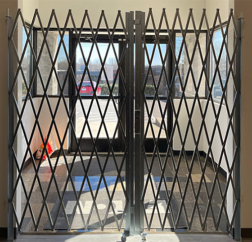 Cisco-Eagle Catalog - Retractable Folding Gate, Double, 22' - 24' W, 7 ...