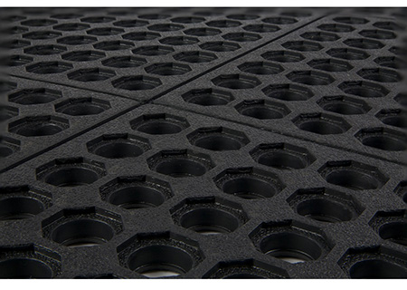 Cisco-Eagle Catalog - 24/Seven Grease Resistant Black Mat: 5/8in x 3ft ...